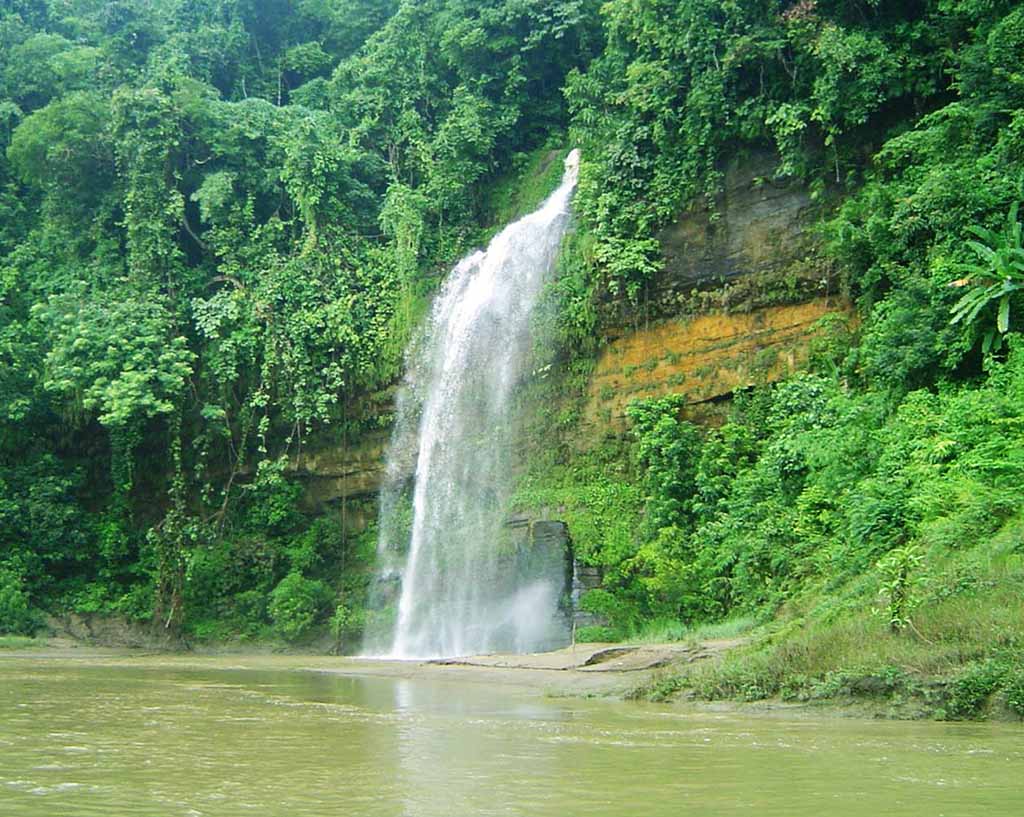 Rijuk Waterfall | Bandarban Rijuk Jhorna | Bandarban Rijuk Falls ...